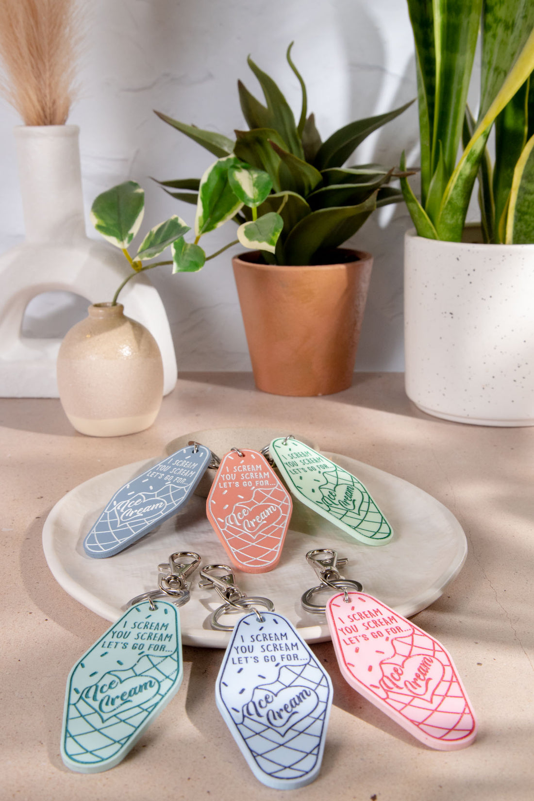 I scream You Scream Ice Cream Acrylic Retro Keychain – The Tipsy Anvil Co.